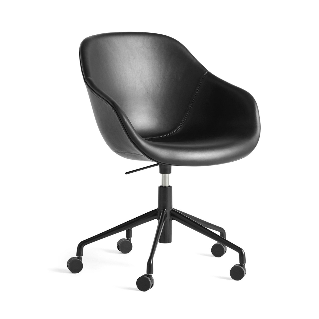 AAC 153 by Hay — haus®